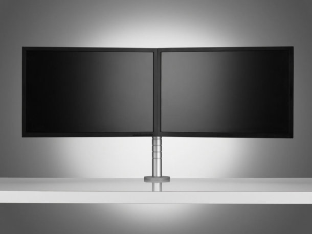 Dual Monitor Setup | Is it worth working with two monitors in 2022?